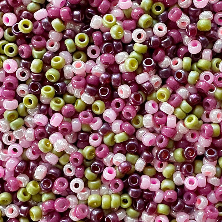 Seed Beads 101 | The Bead Mix